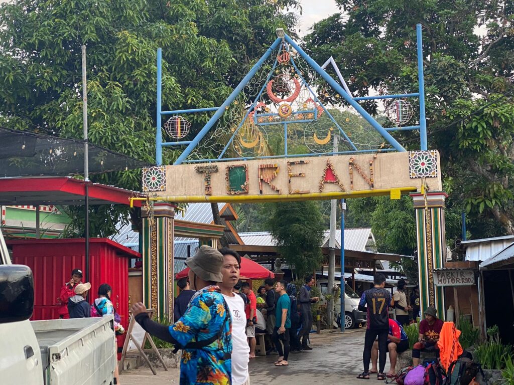 Ingin Mendaki Gunung Rinjani? Kenali Yuk Trek Torean, Jalur Pendakian ...